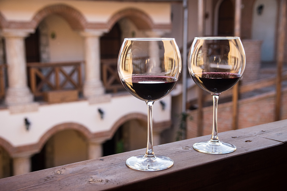 The Health Benefits of Red Wine - The Laurel of Asheville